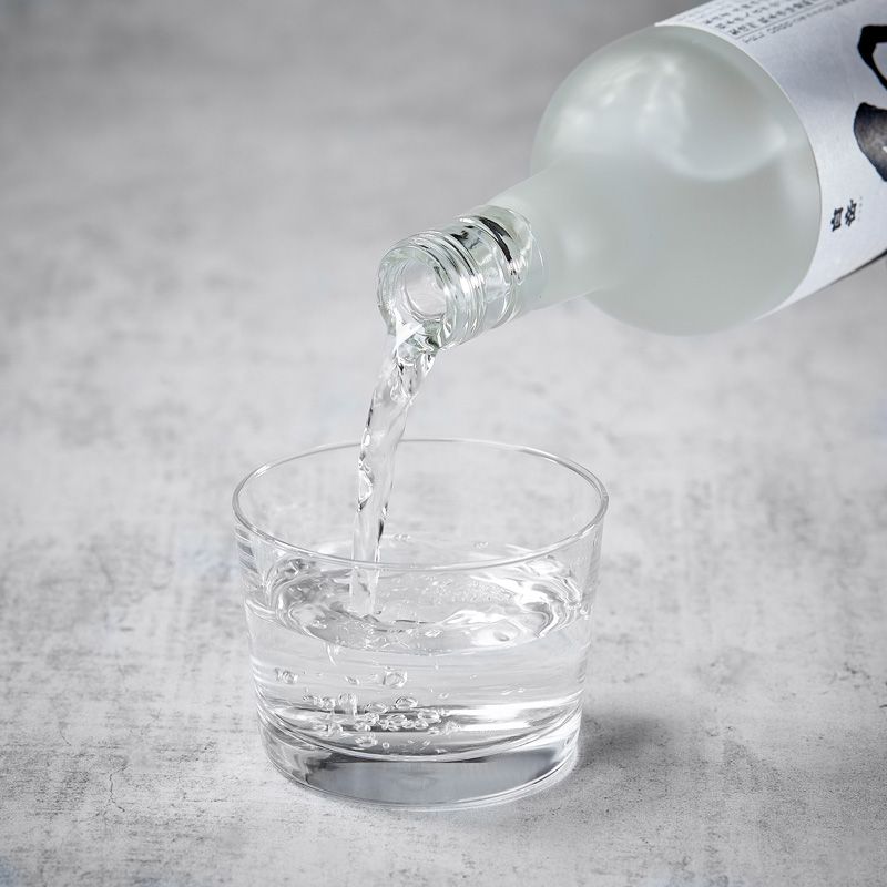 Hakutake Shiro Rice Shochu, 25% Alcohol, - Rice shōchū - Nishikidôri